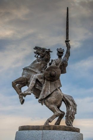 Top Coolest Statues In Slavic Countries – Slavorum